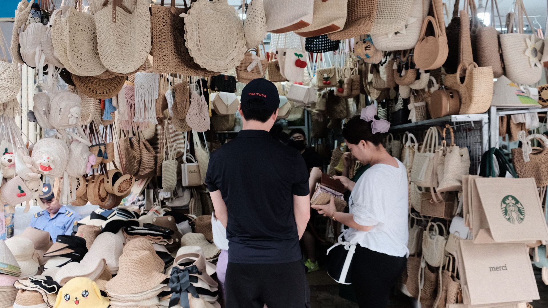 Hàn Market: A Shopping Paradise In The Center Of Da Nang - Da Nang Leisure